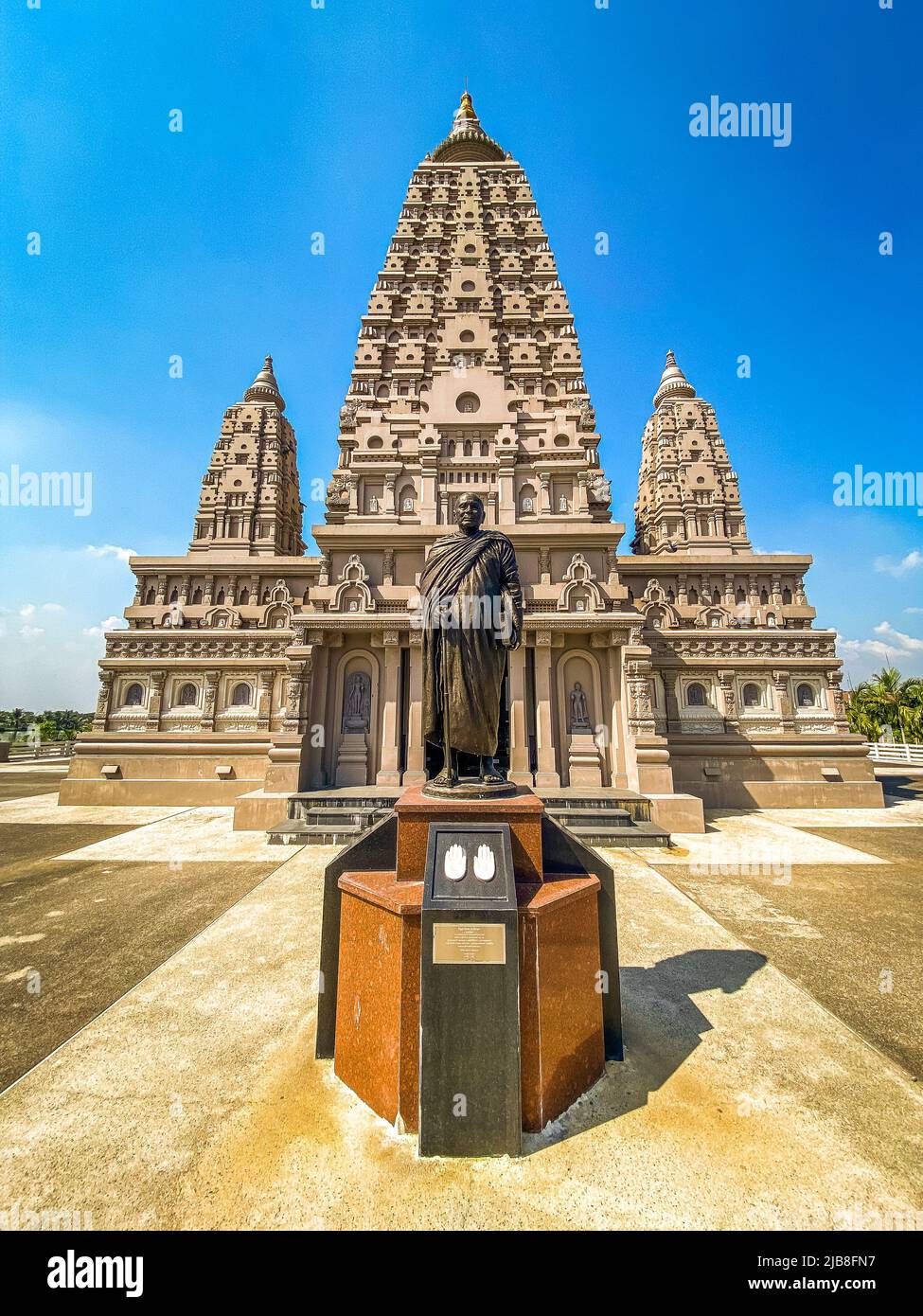 Wat panyanantaram hi-res stock photography and images - Alamy