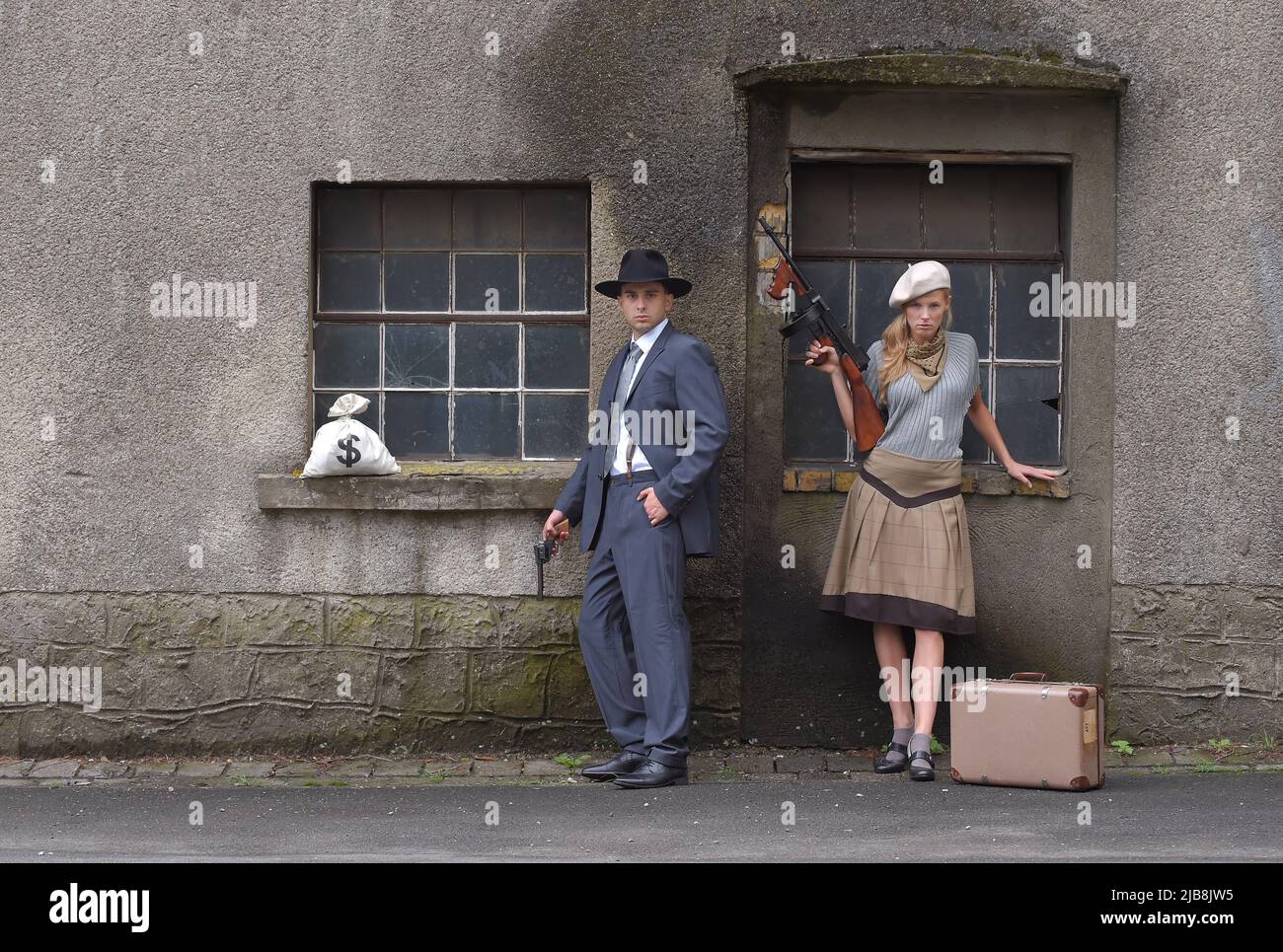 Criminal mobster gangster hi-res stock photography and images - Alamy