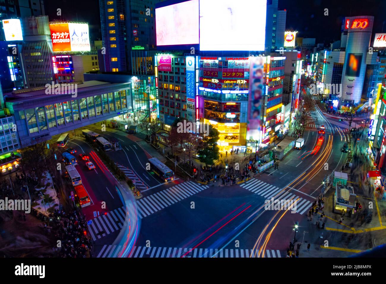 Night timelapse crossing at the neon town in Shibuya Tokyo high angle ...