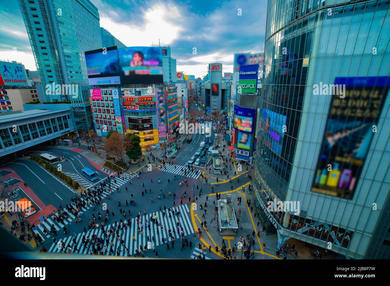 Famous crossing in Shibuya Tokyo high angle wide shot daytime Stock ...