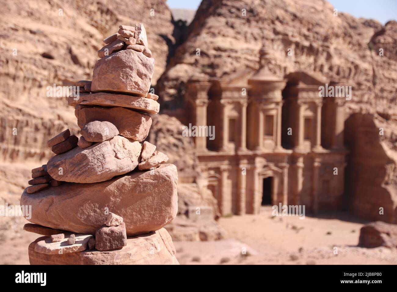 Petra gate hi-res stock photography and images - Alamy