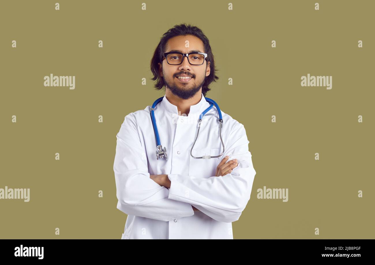 Male indian doctor hi-res stock photography and images - Alamy