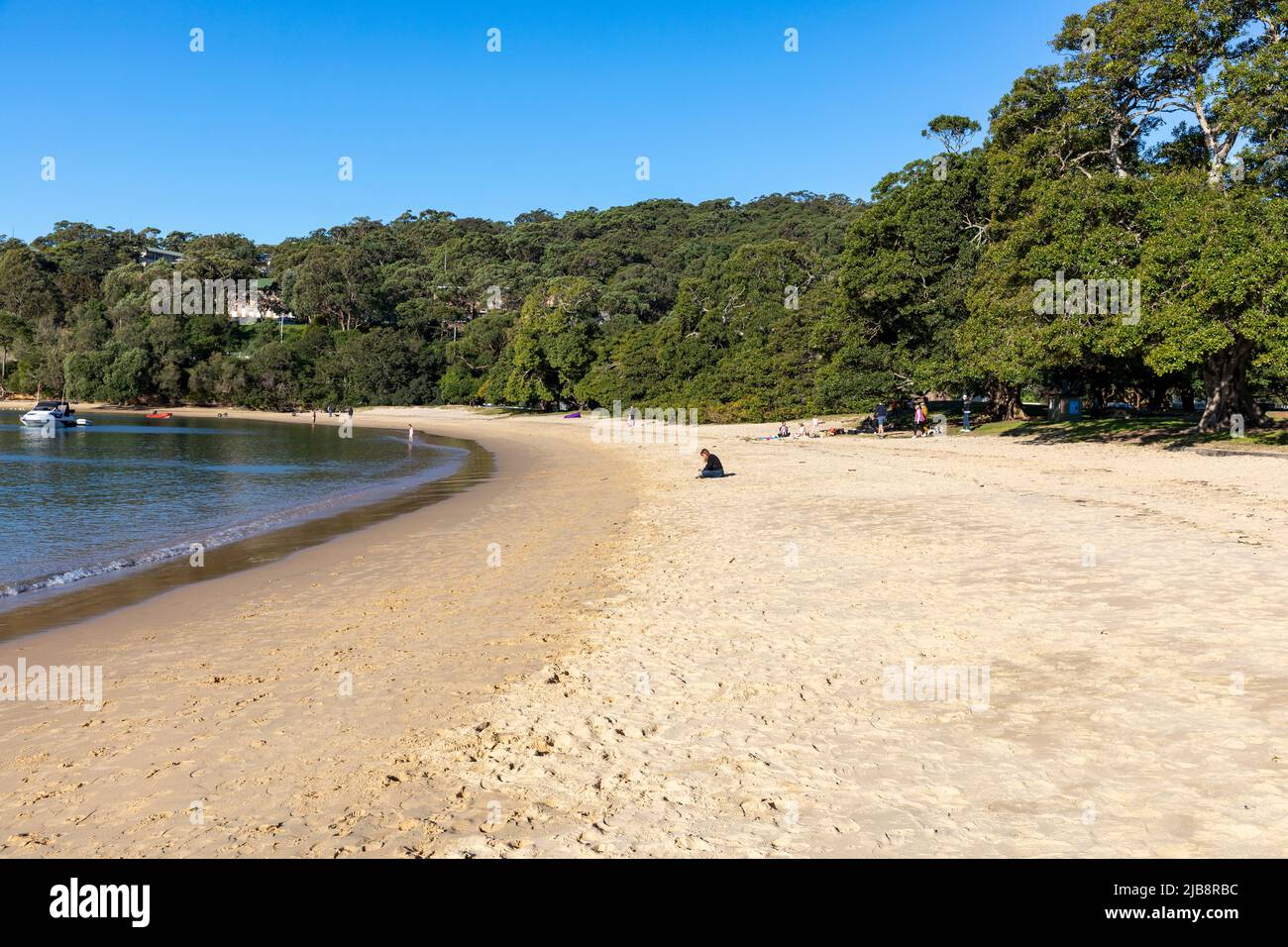 Balmoral Beach in the Sydney area of Mosman on a sunny winters day ...