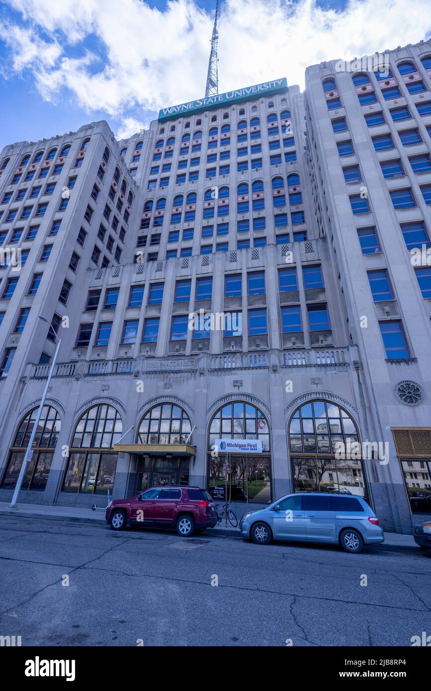 The state tower building hi-res stock photography and images - Alamy