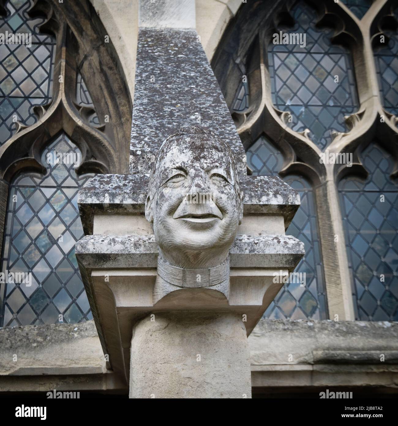 Gloucester cathedral sculpture hi-res stock photography and images - Alamy