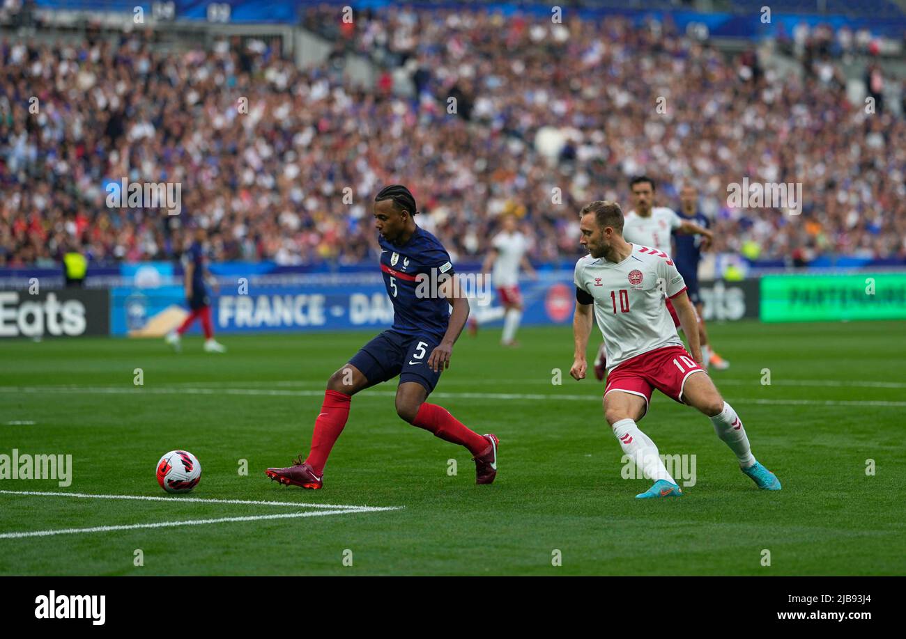 Stade de France, Paris, France. 3rd June, 2022. Jules Koundé battle for ...