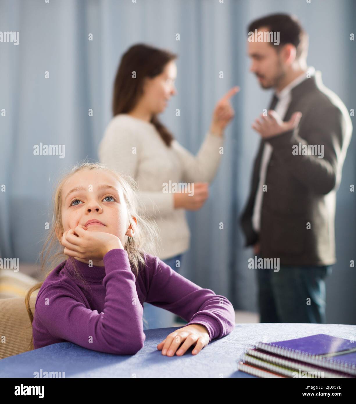 Parents arguing at home Stock Photo - Alamy