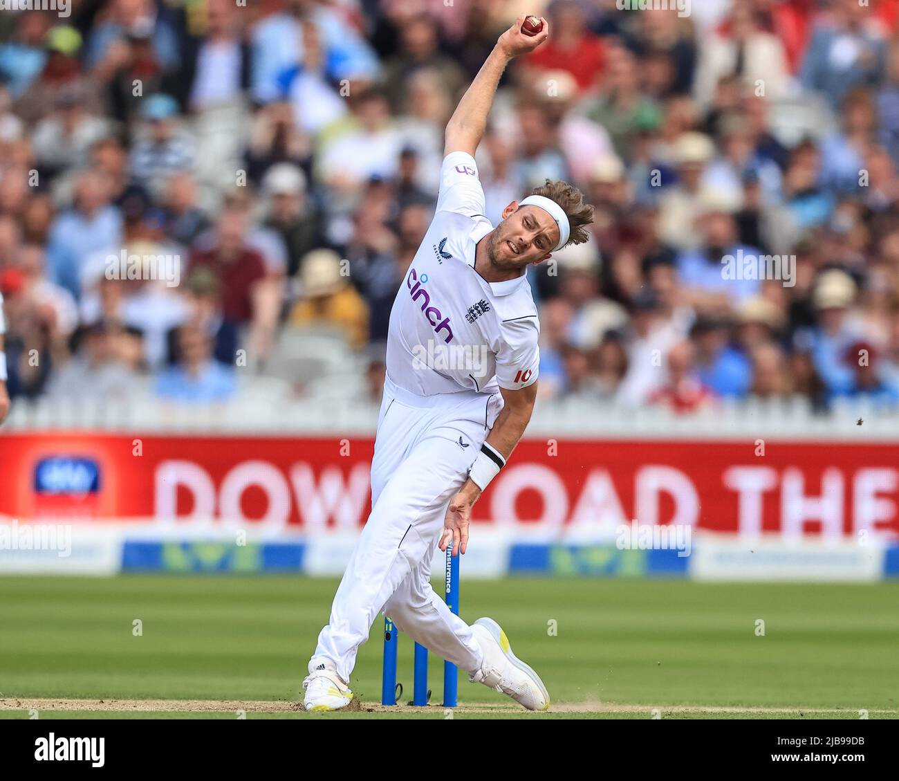 Stuart Broad of England in action during the game Stock Photo - Alamy