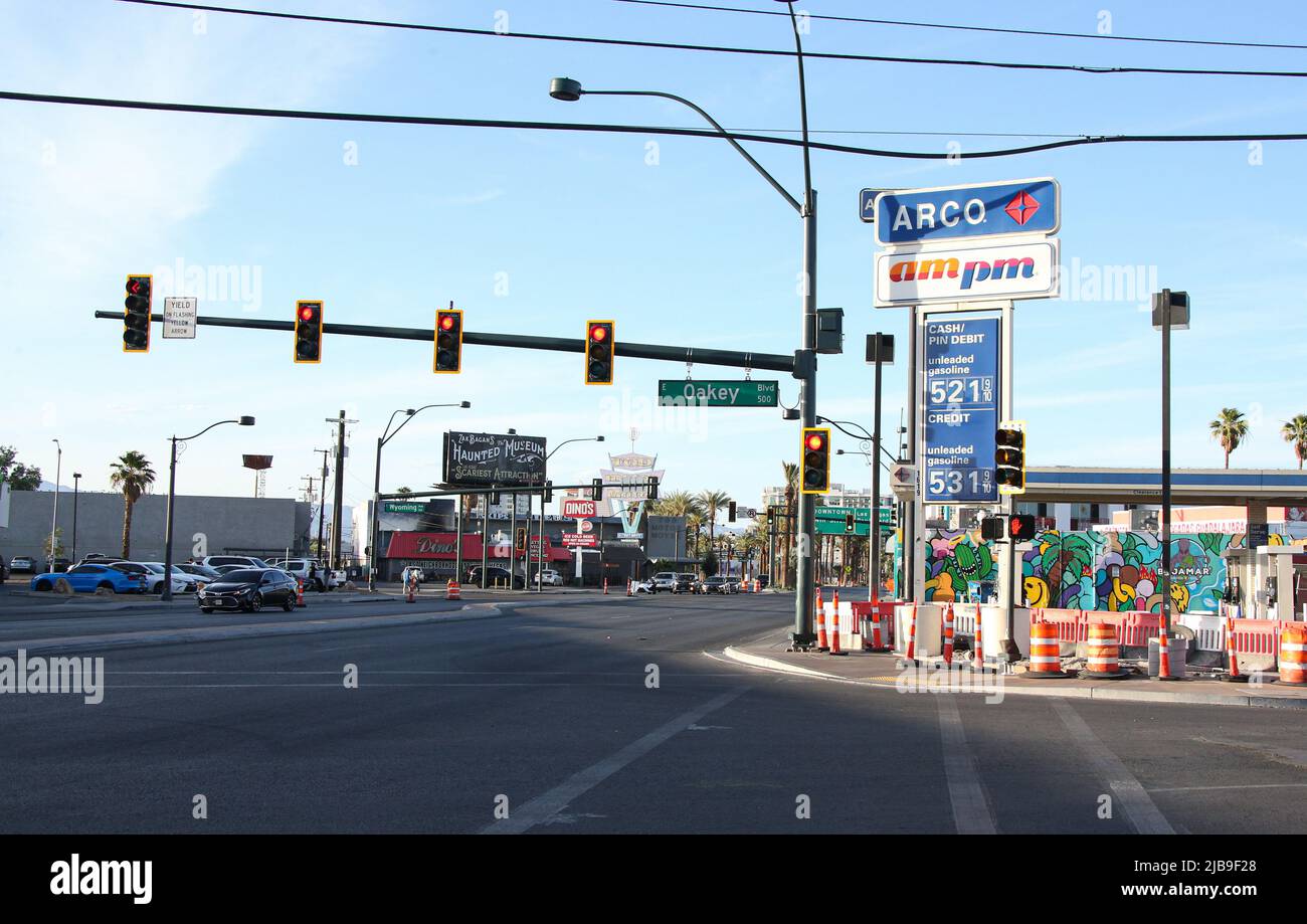 Am pm hi-res stock photography and images - Alamy