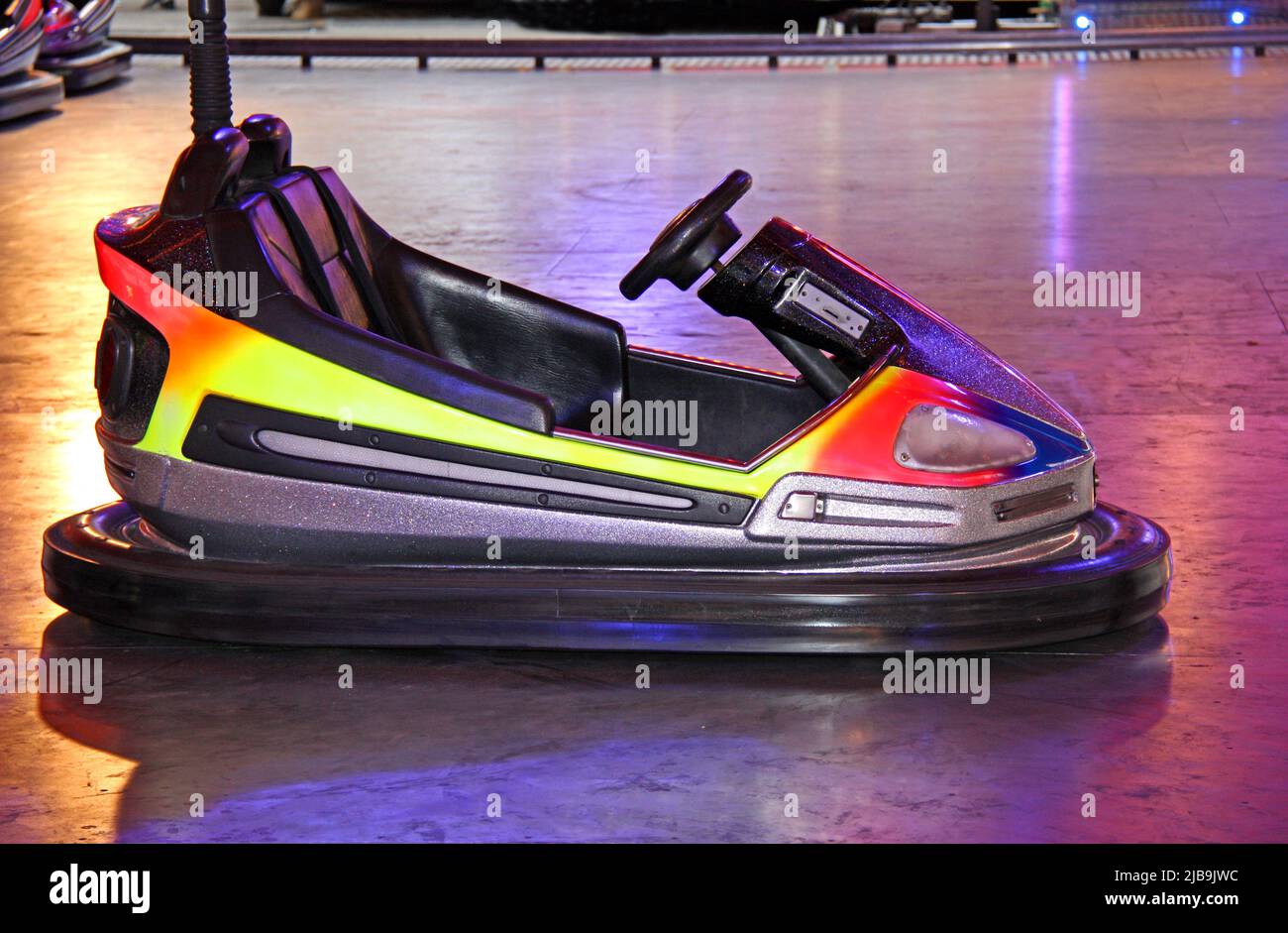 Dodgem car hi-res stock photography and images - Alamy