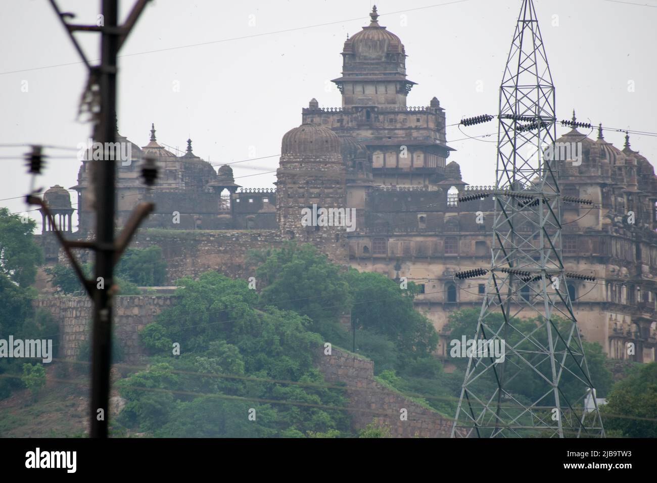 Indian castle in the middle of mountain Stock Photo - Alamy