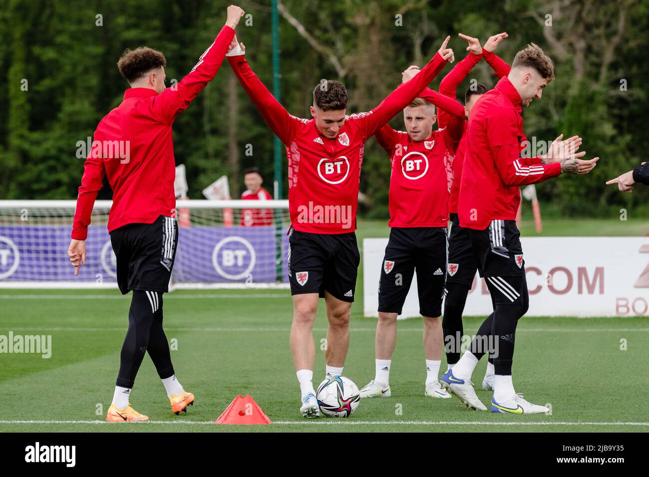 PONTYCLUN, WALES - 04 JUNE 2022: Wales' Joe Morrell, Wales' Ethan ...
