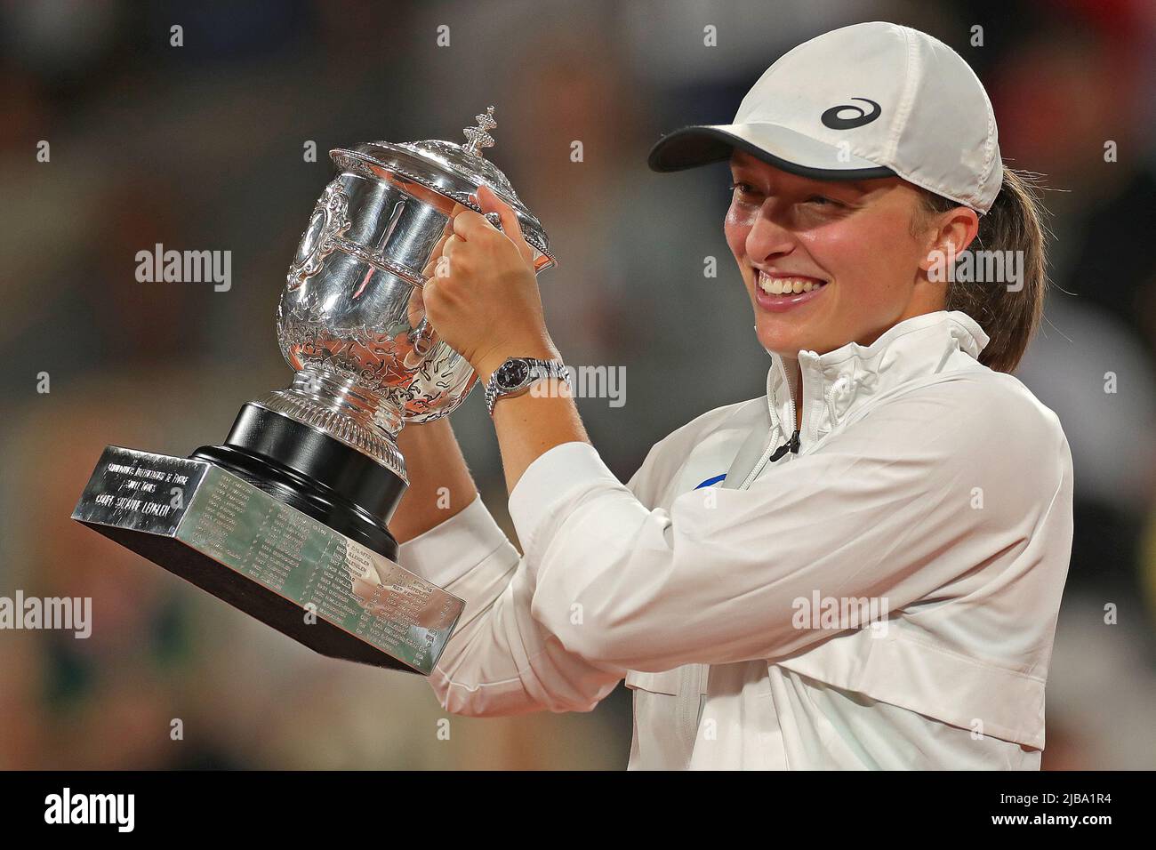 4th June 2022; Roland Garros, Paris, France: French Open Tennis ...