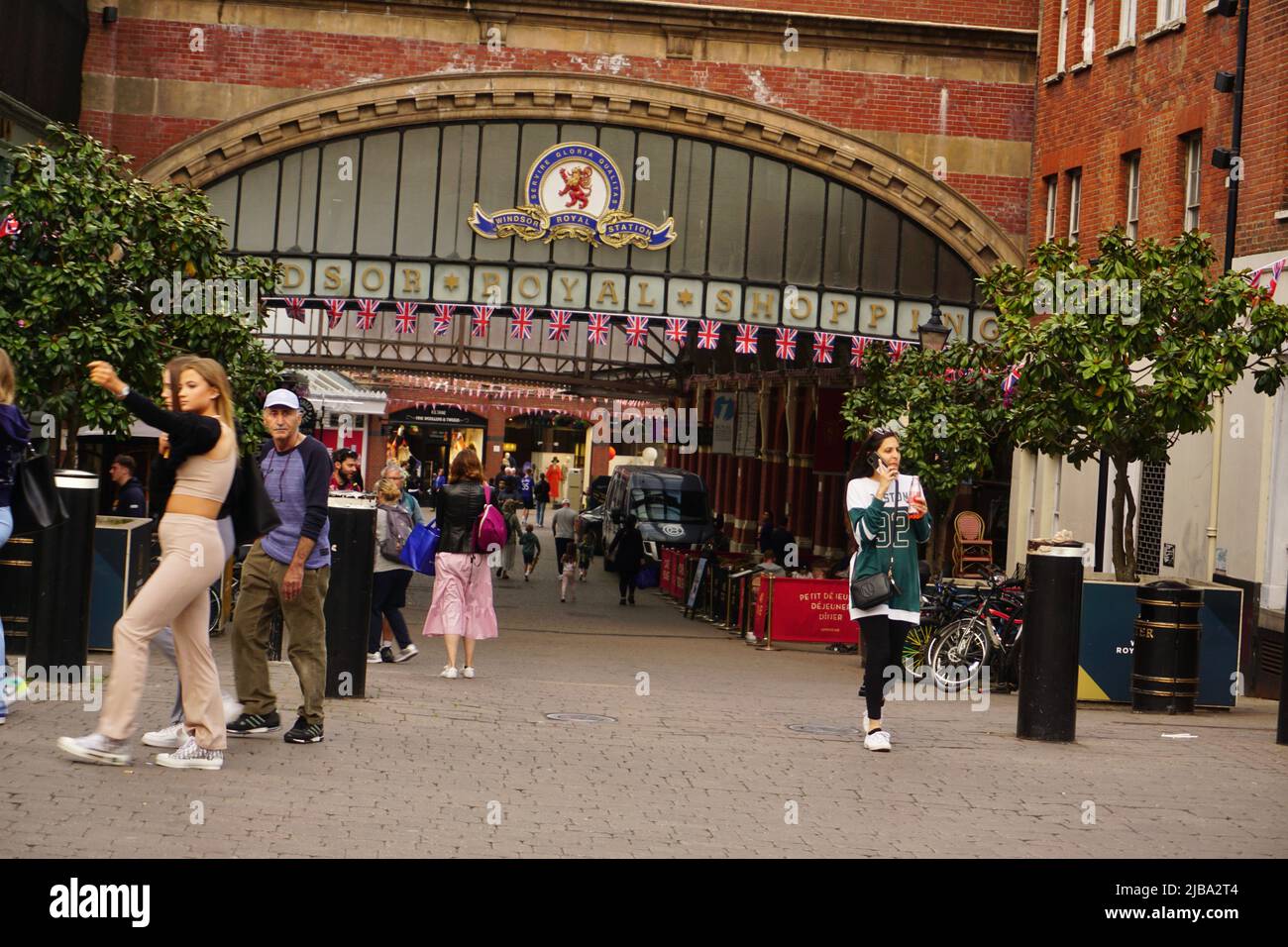 Windsor Royal Shopping Centre, United Kingdom Stock Photo - Alamy