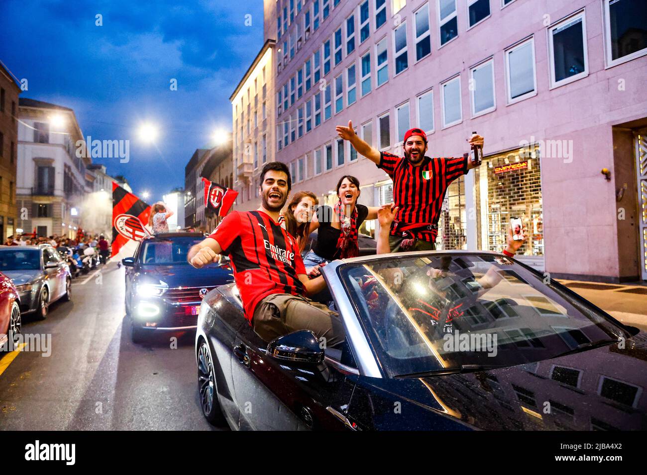 Tifosi ac milan hi-res stock photography and images - Alamy