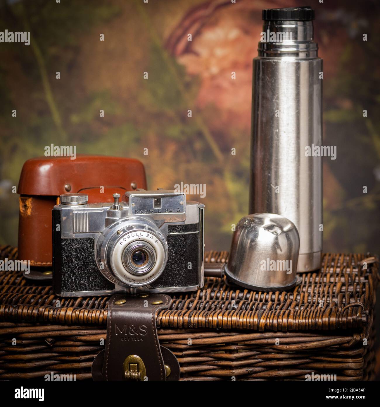 A Koroll 120 roll film camera from the 1950s Stock Photo - Alamy