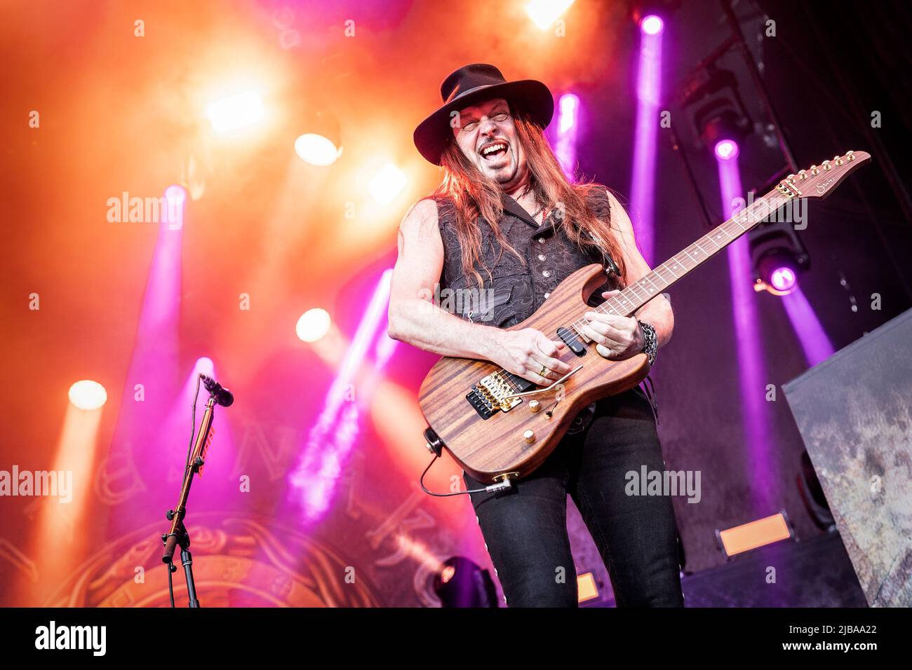 Richard earl beach jr hi-res stock photography and images - Alamy