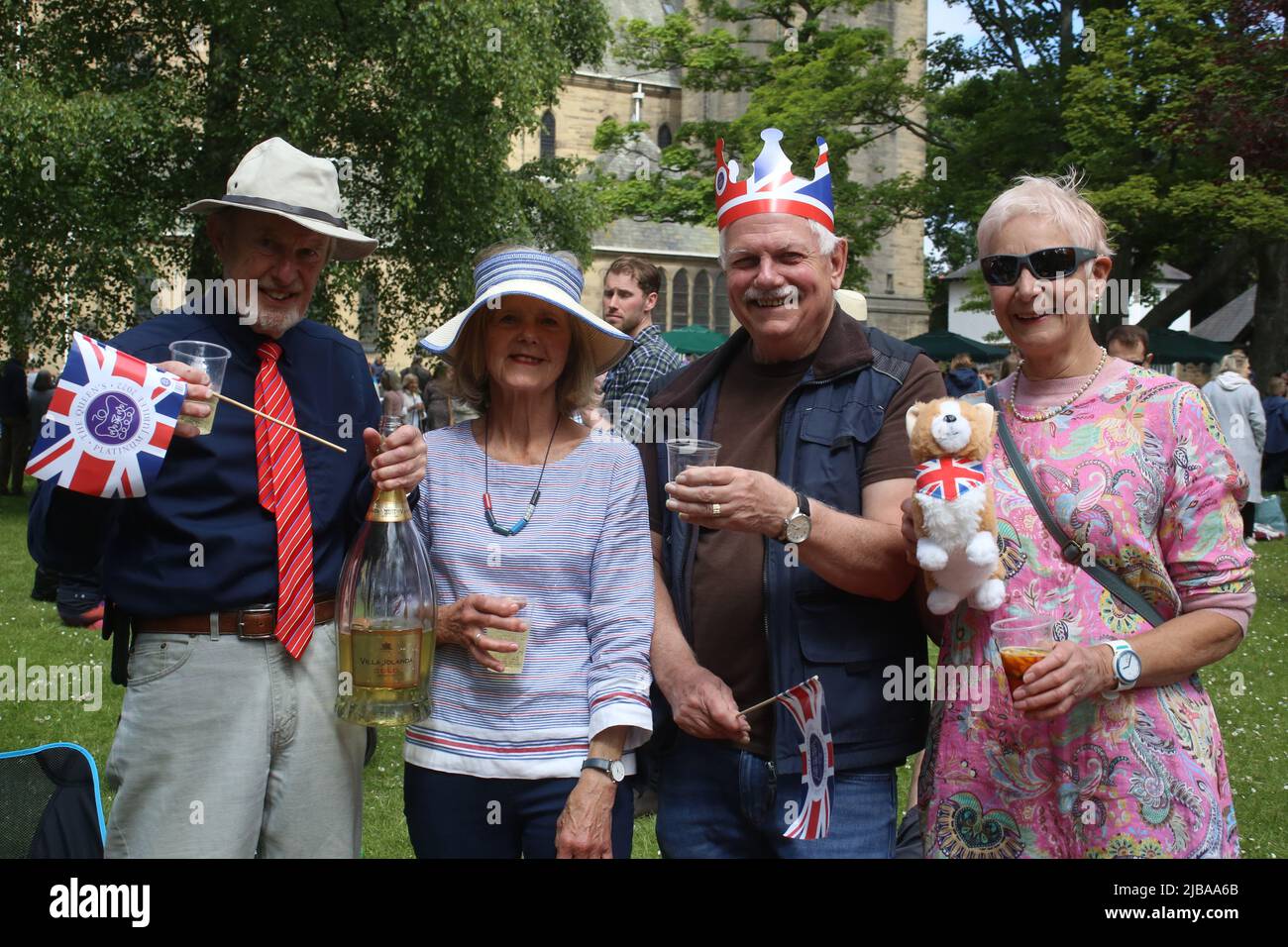 Jesmond, Newcastle upon Tyne, UK. 4th June 2022. HM Queen Elizabeth II ...
