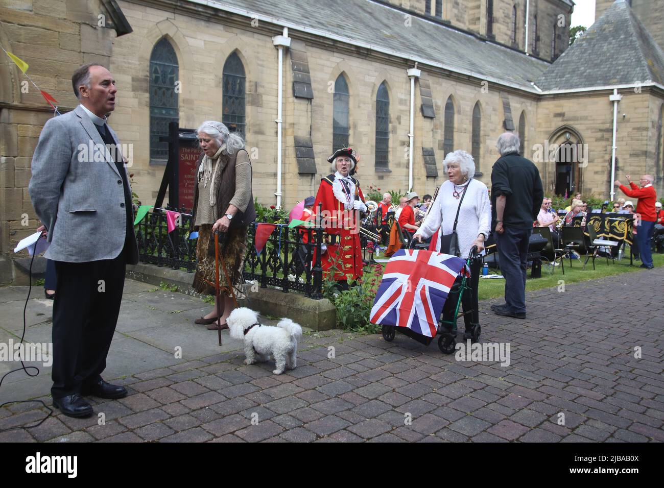 Jesmond, Newcastle upon Tyne, UK. 4th June 2022. HM Queen Elizabeth II ...