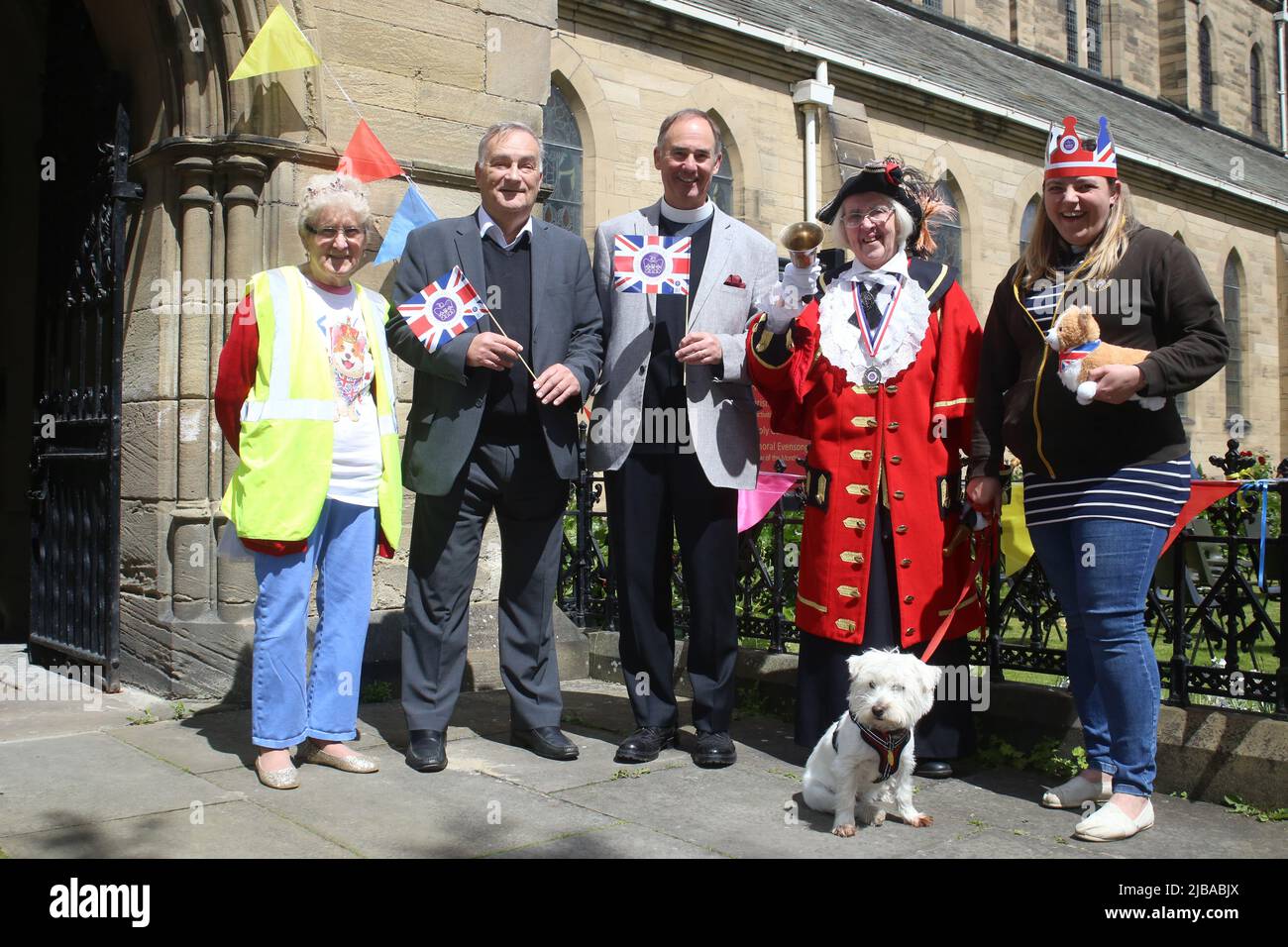 Jesmond, Newcastle upon Tyne, UK. 4th June 2022. HM Queen Elizabeth II ...