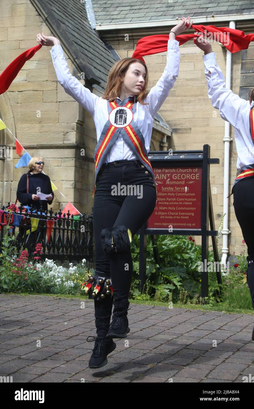 Jesmond, Newcastle upon Tyne, UK. 4th June 2022. HM Queen Elizabeth II ...