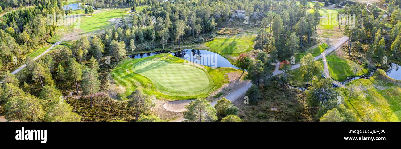Golf panorama hi-res stock photography and images - Alamy