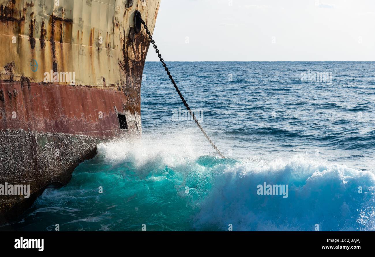 Ship breaking waves hi-res stock photography and images - Alamy