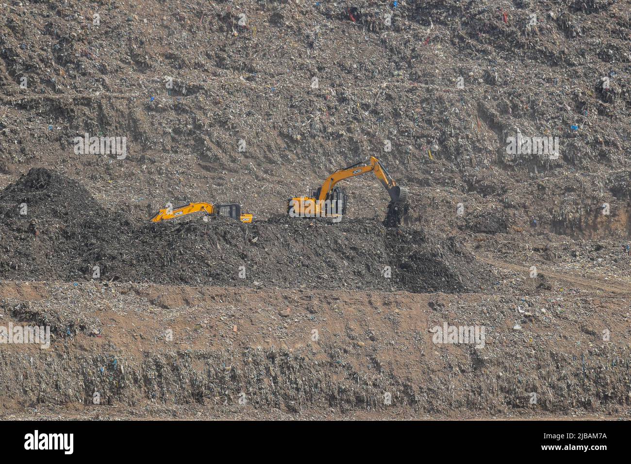 Delhi, India. 04th June, 2022. A general view of the Ghazipur Landfill one of the capital's ...