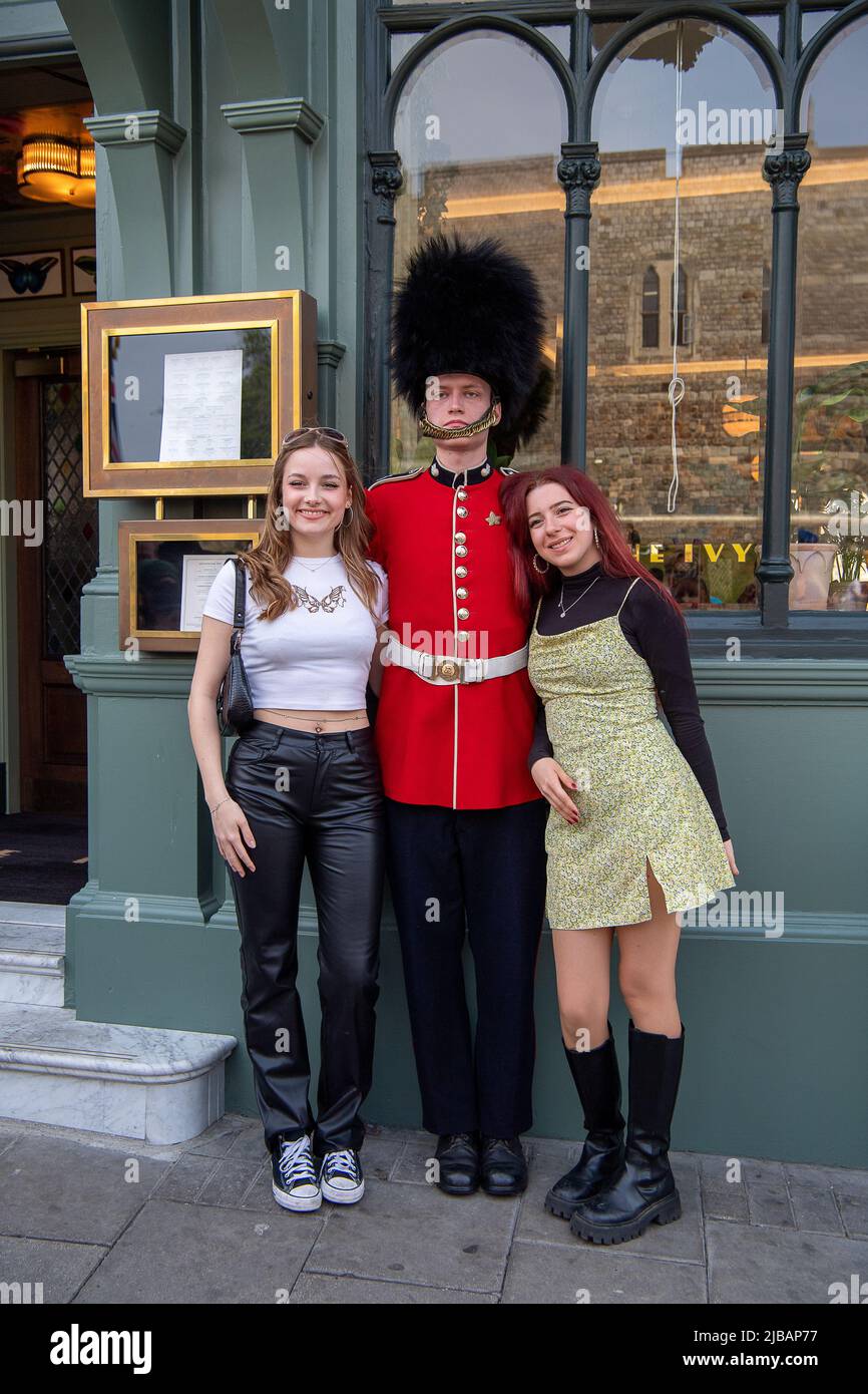 The ivy windsor hi-res stock photography and images - Alamy