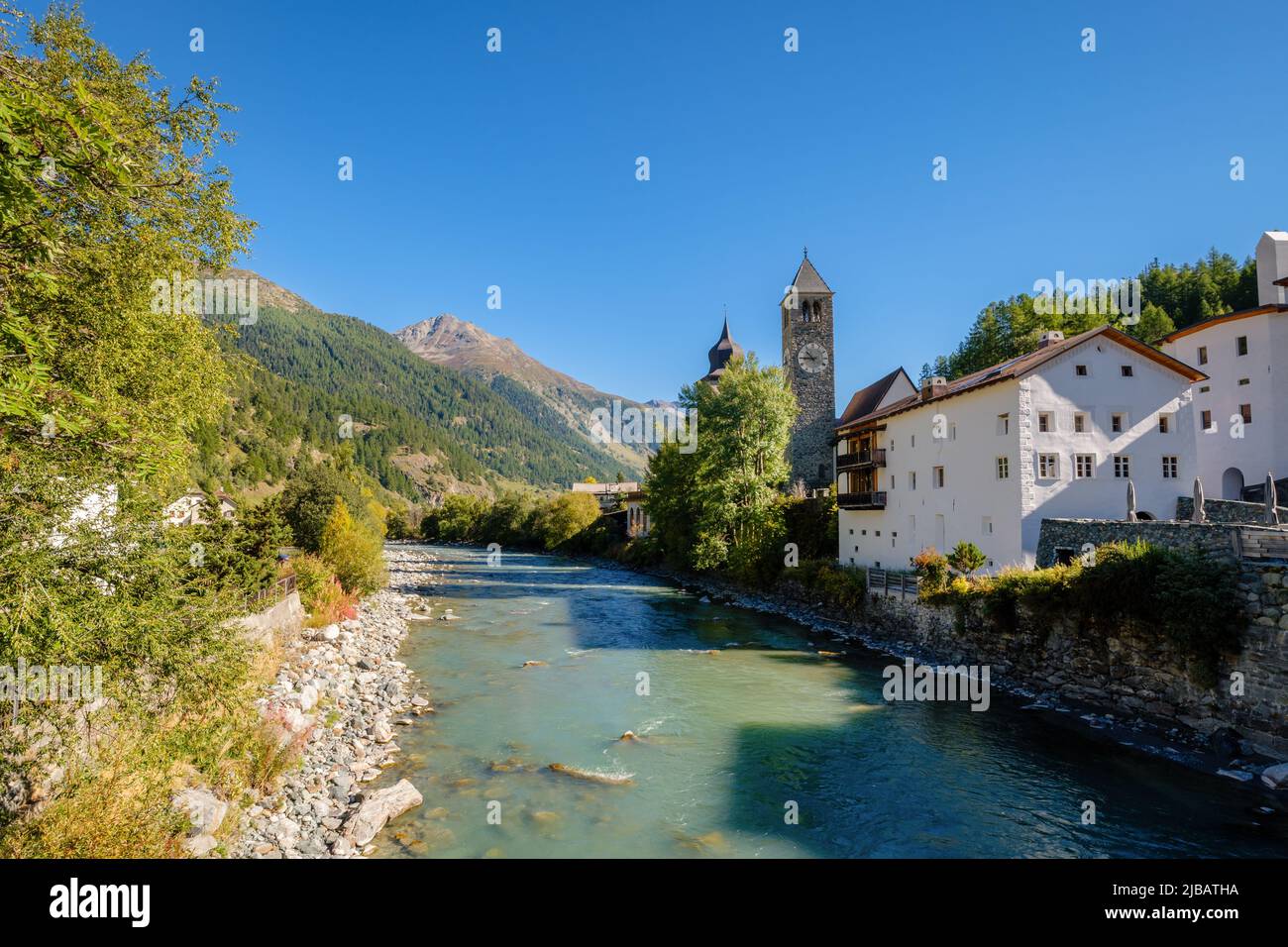 The river Inn runs through Susch. It lies in the Lower Engadine Valley ...