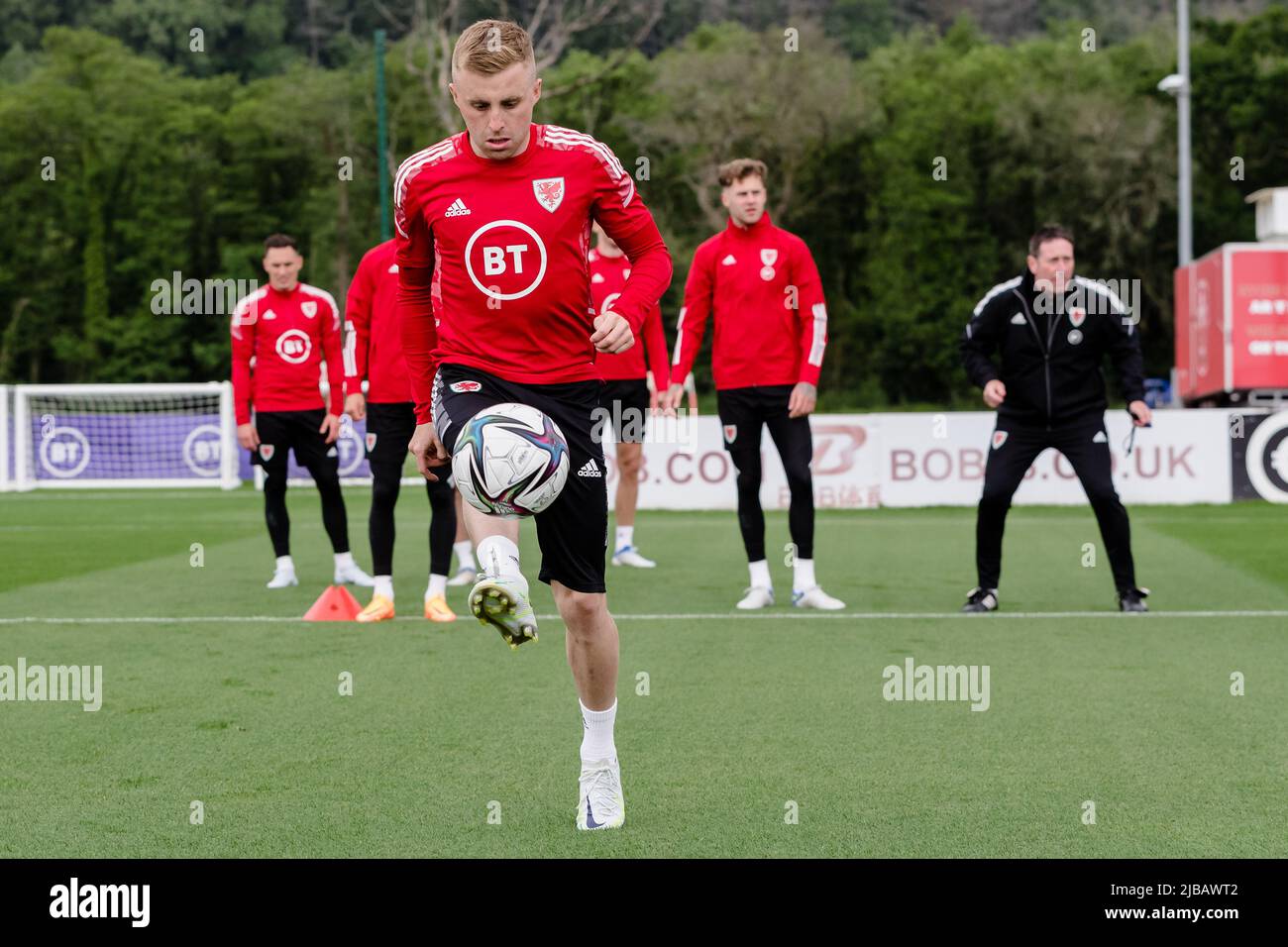PONTYCLUN, WALES - 04 JUNE 2022: Wales' Joe Morrell during a training ...