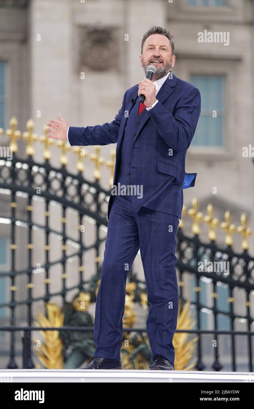 Lee mack 2022 hi-res stock photography and images - Alamy