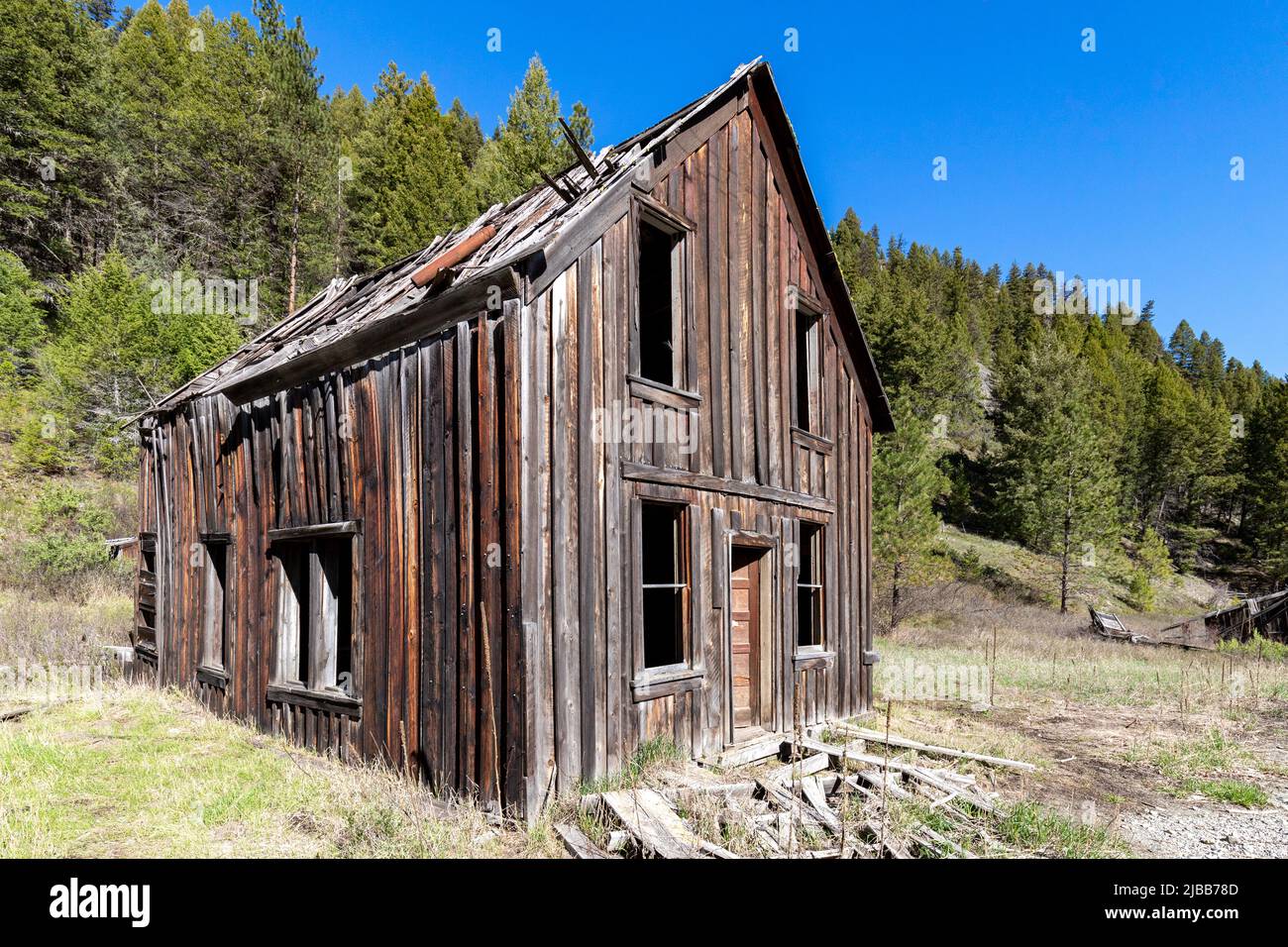 Bodie, WA - USA - 05-11-2022: One of the last buidlings in this old ...