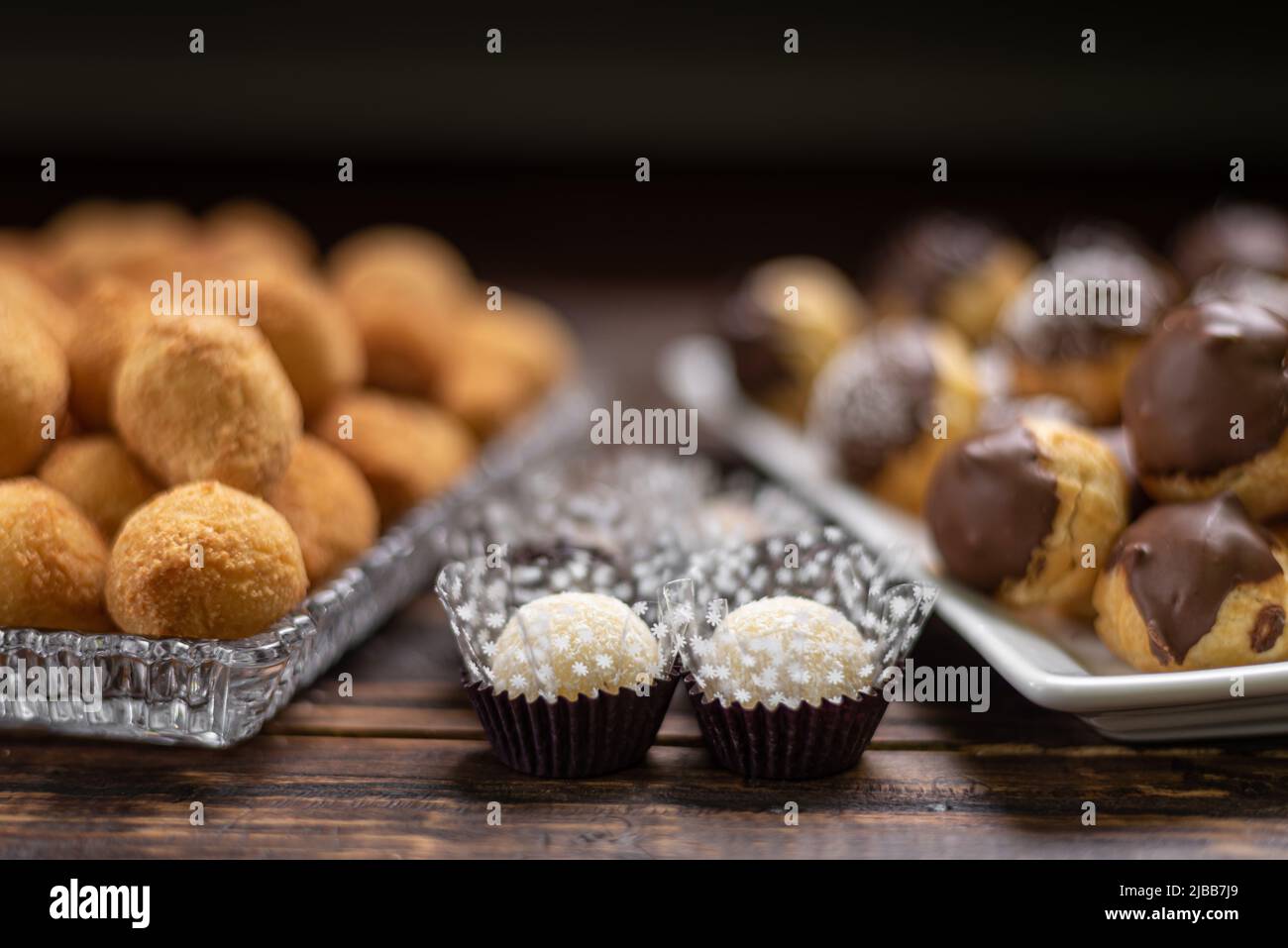 Traditional Brazilian snacks stuffed with chicken; "Coxinha de Frango ...