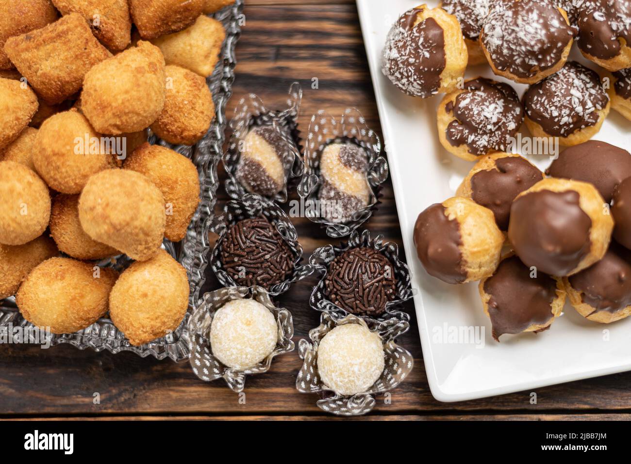Traditional Brazilian snacks stuffed with chicken; "Coxinha de Frango ...