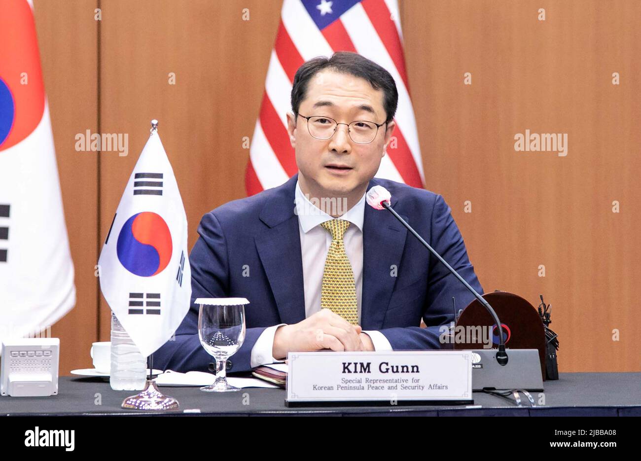 3 June 2022 - Seoul, South Korea : Kim Gunn, (center), South Korea's ...
