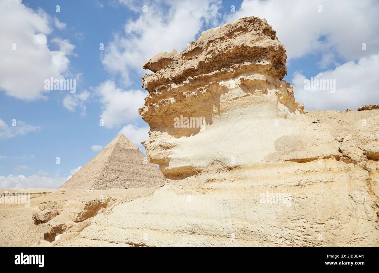Second pyramids hi-res stock photography and images - Alamy