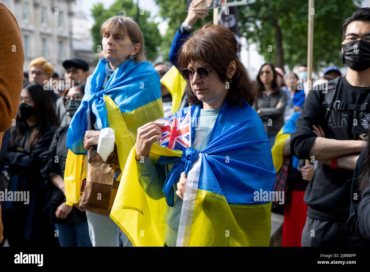 Union jack and ukrainian flag hi-res stock photography and images - Alamy