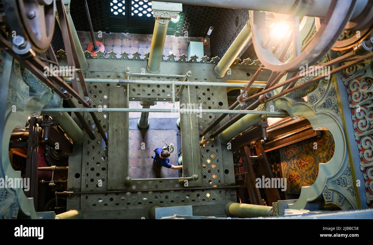 Potsdam, Germany. 31st May, 2022. The steam engine house at the ...