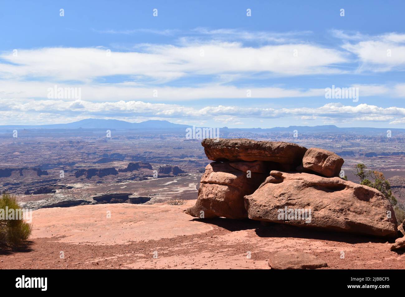 Red Rock Desert near Moab known for Dead Horse Canyon, Arches, and ...