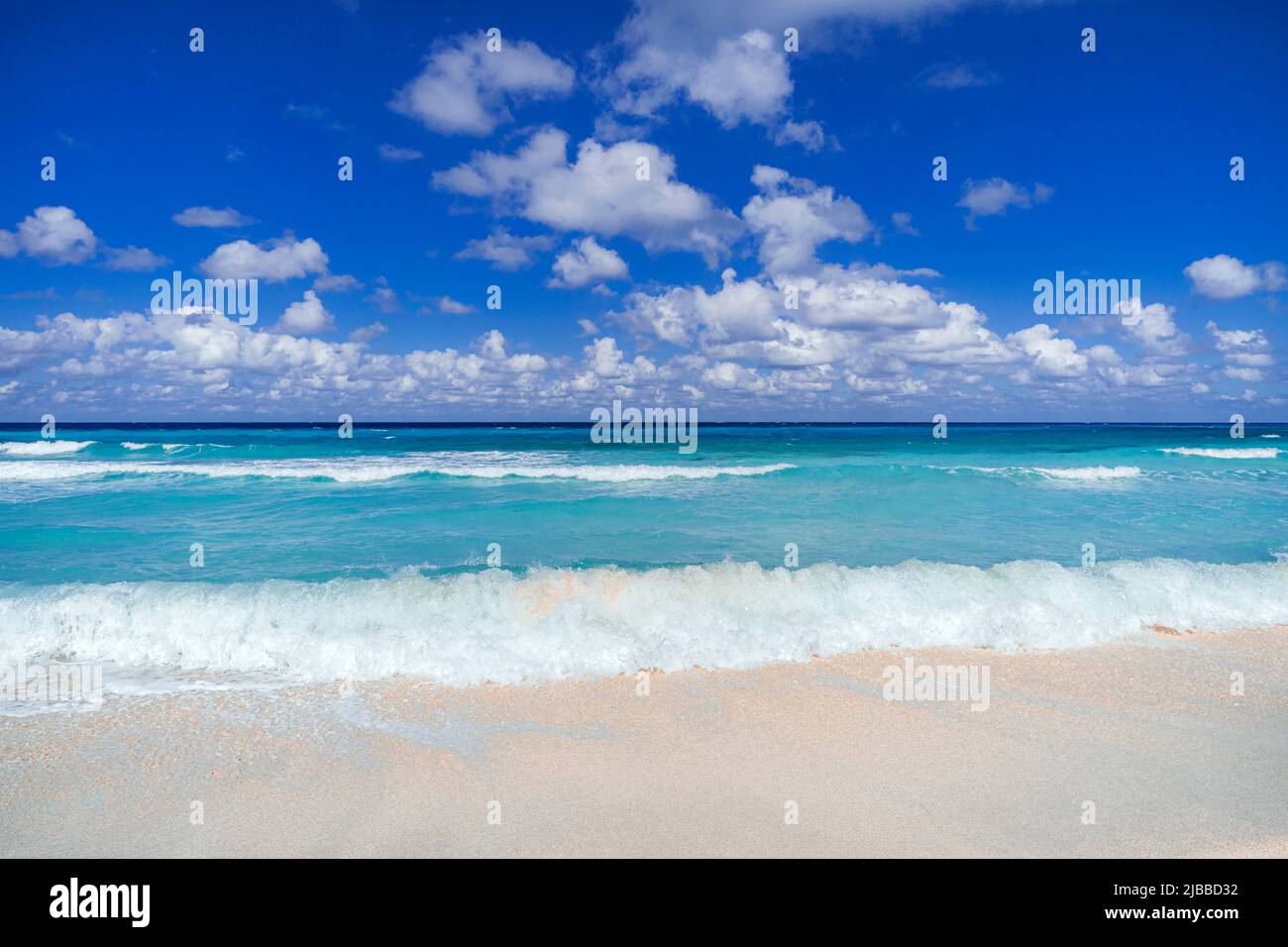 stunning gorgeous amazing, infinite view of crystal clear turquoise ...