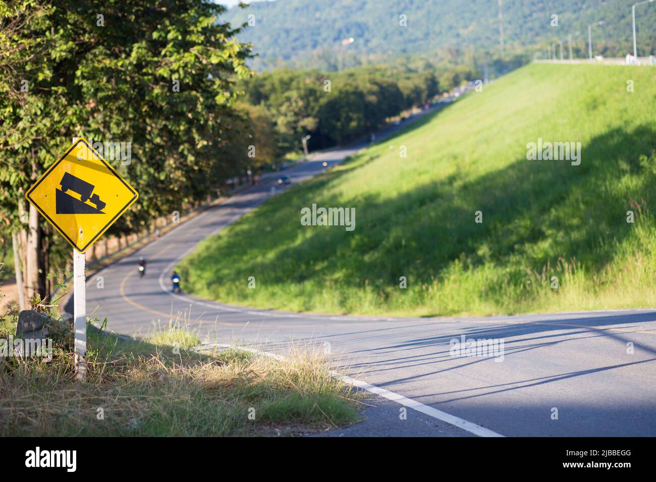 Truck Downhill Traffic Sign, Slope warning sign Stock Photo - Alamy