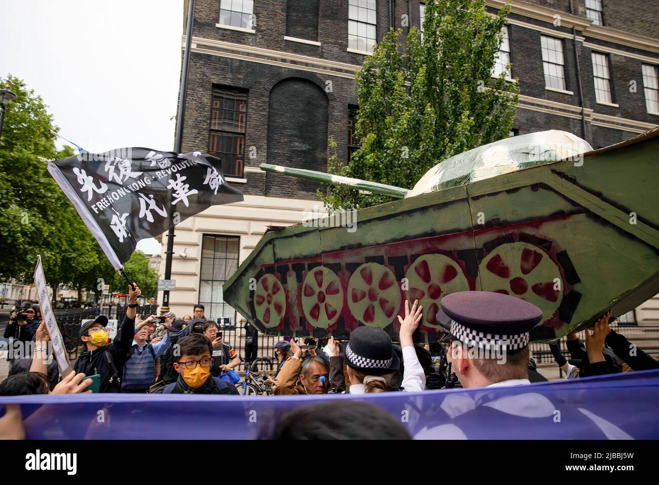Advance of police tanks hi-res stock photography and images - Alamy