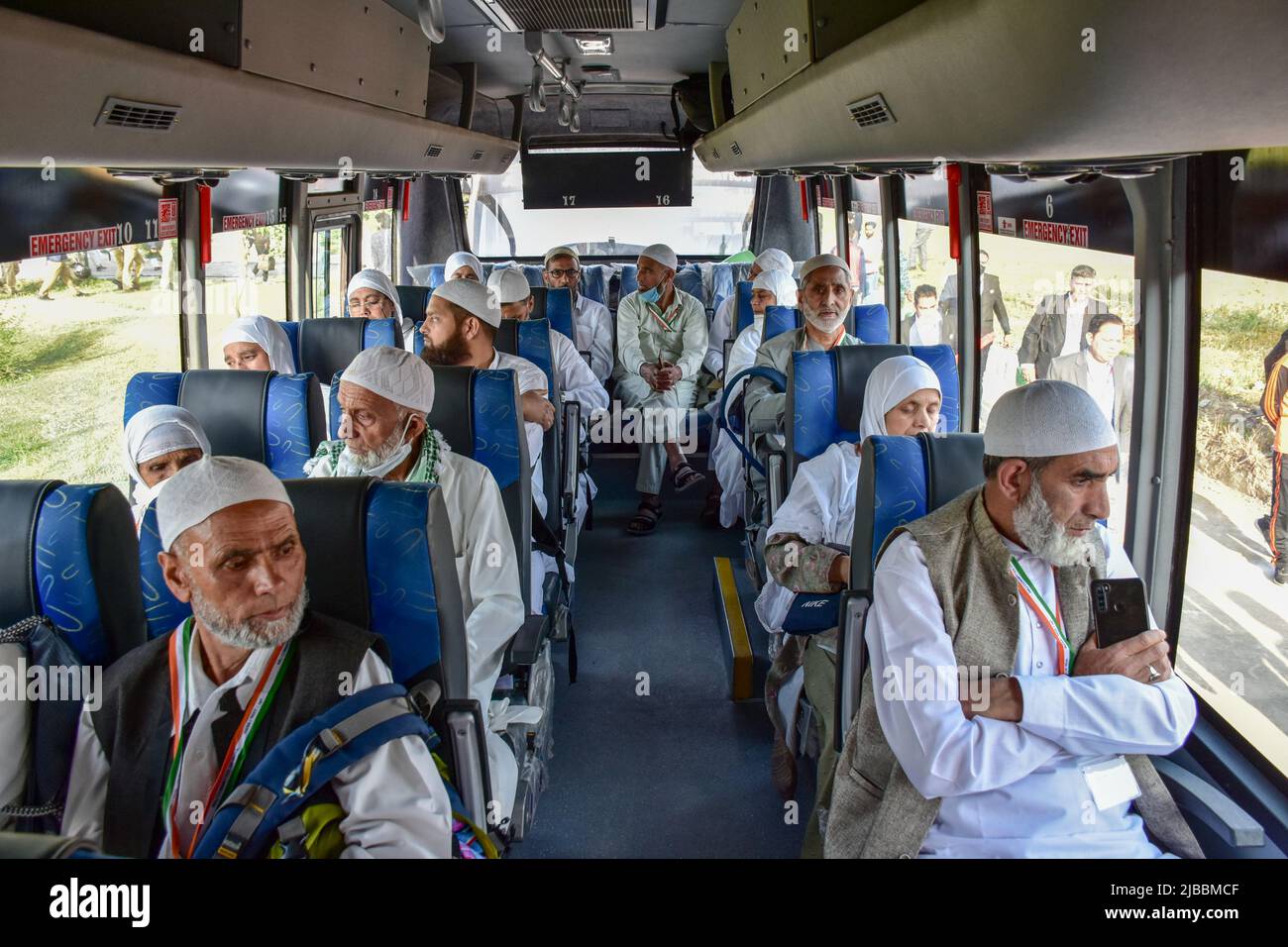 Pilgrims hajj bus hi-res stock photography and images - Alamy
