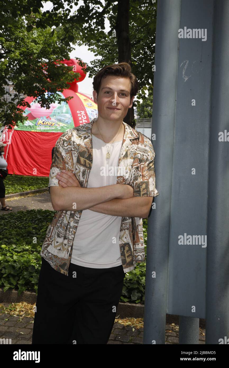 Moritz Bäckerling bei der SUPER RTL TOGGO Tour beim Leipziger Stadtfest ...