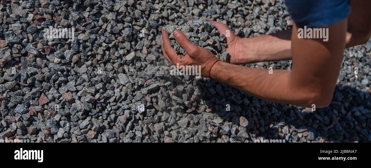 Man finger crushed hi-res stock photography and images - Alamy