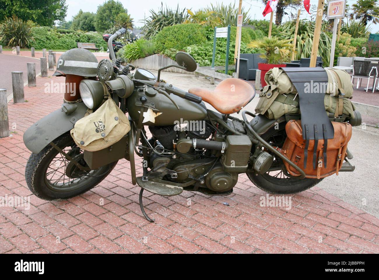 Vintage army despatch rider's motorcycle Stock Photo - Alamy