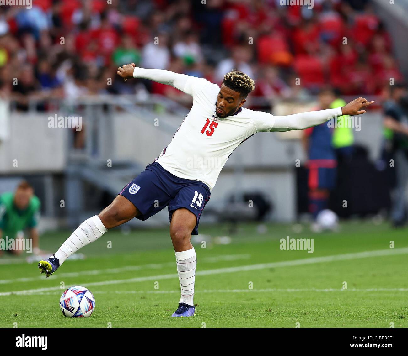 David james england football hi-res stock photography and images - Alamy