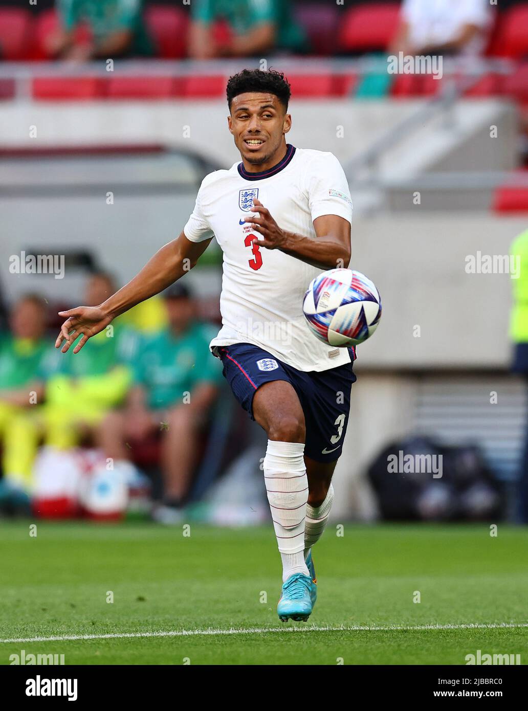 James justin england hungary hi-res stock photography and images - Alamy
