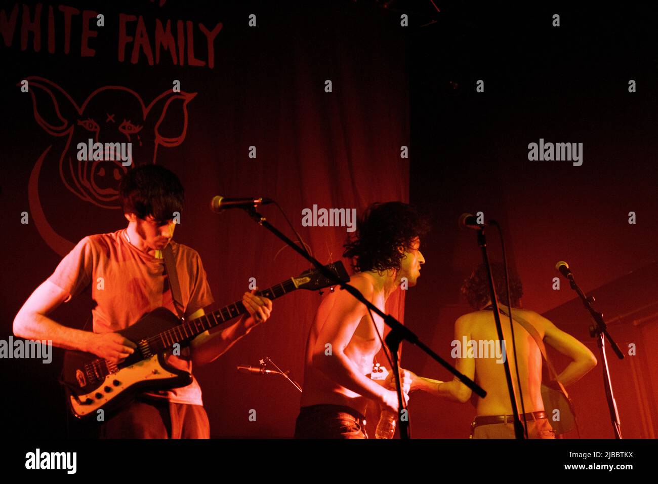 Fat family hi-res stock photography and images - Alamy